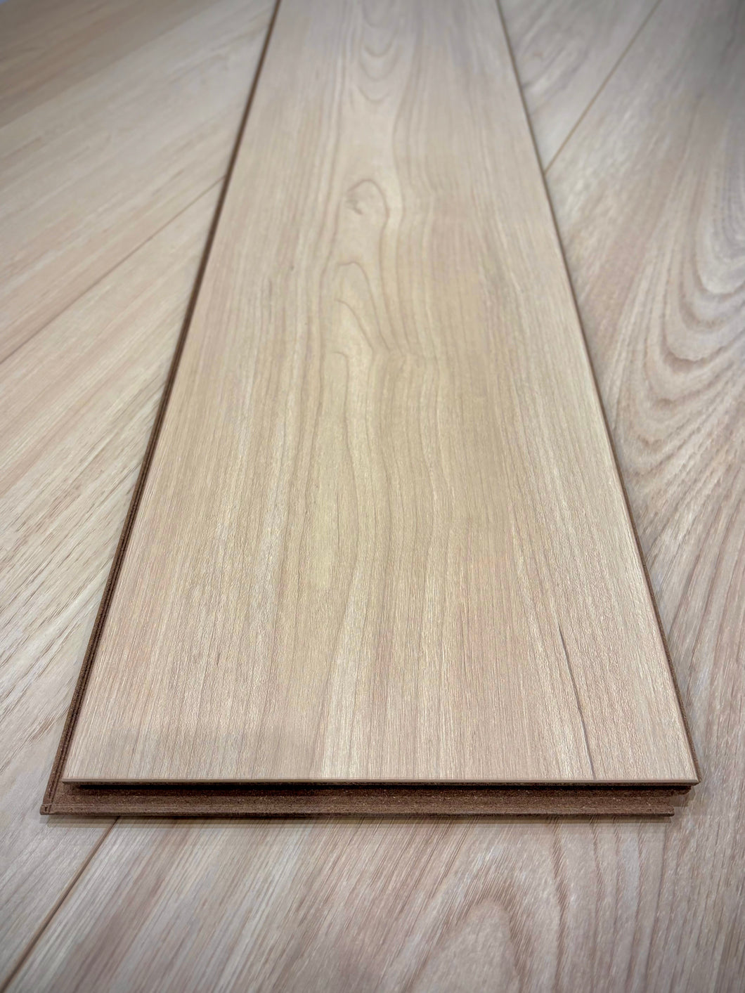 Ash Blond – SoniInteriorsSupply